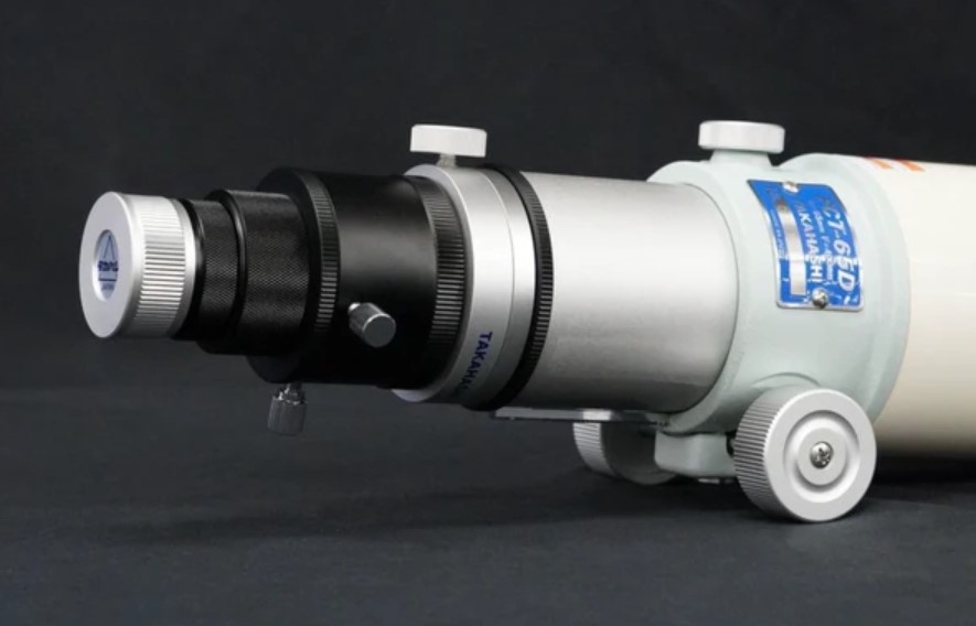 Takahashi FCT-65D Triplet Refractor
